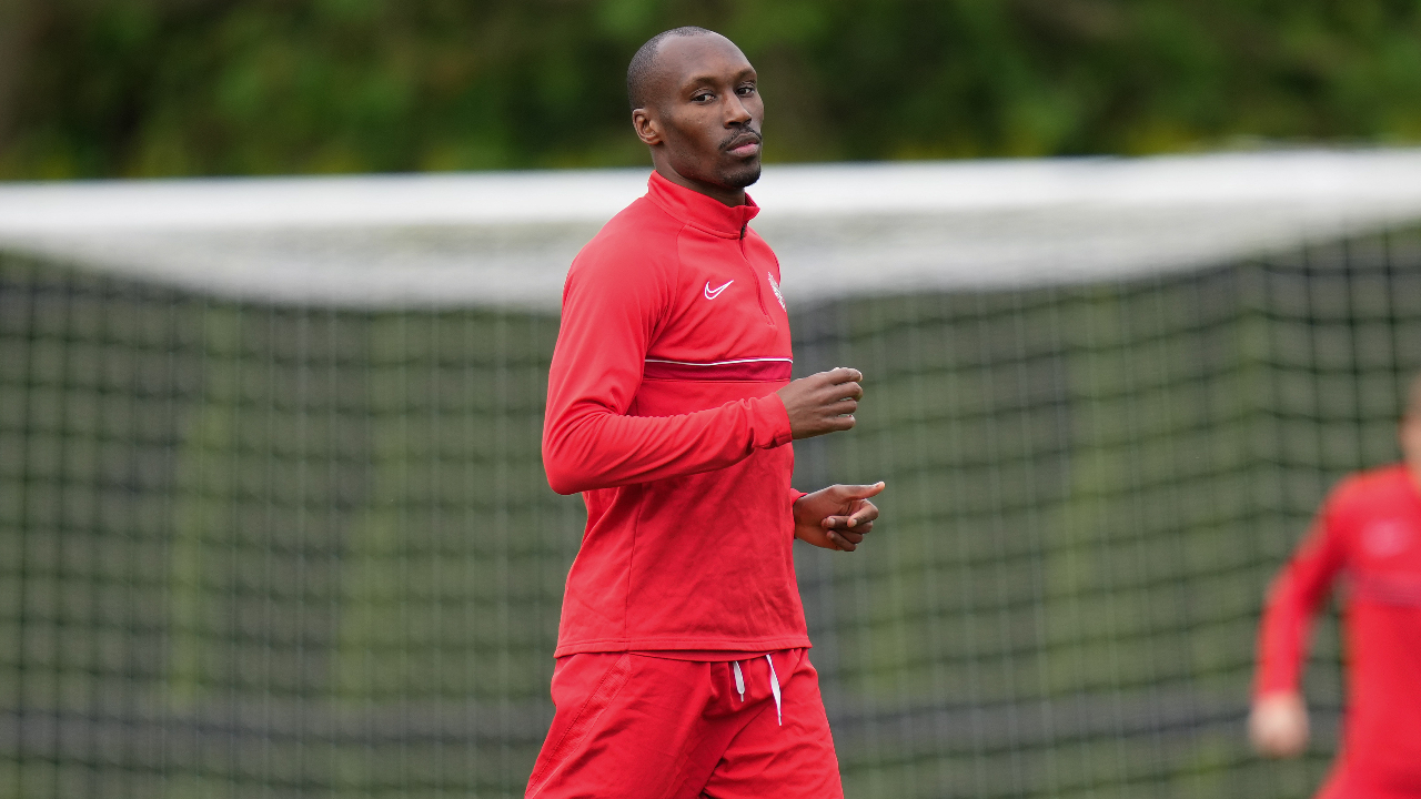 Canadian captain Atiba Hutchinson to wear FIFA-approved ‘No ...