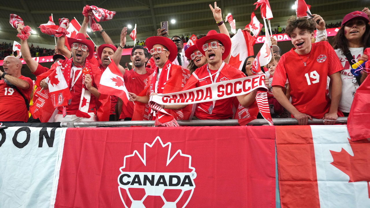 'O Canada': Sights and sounds from CanMNT's first World Cup game in 36 ...