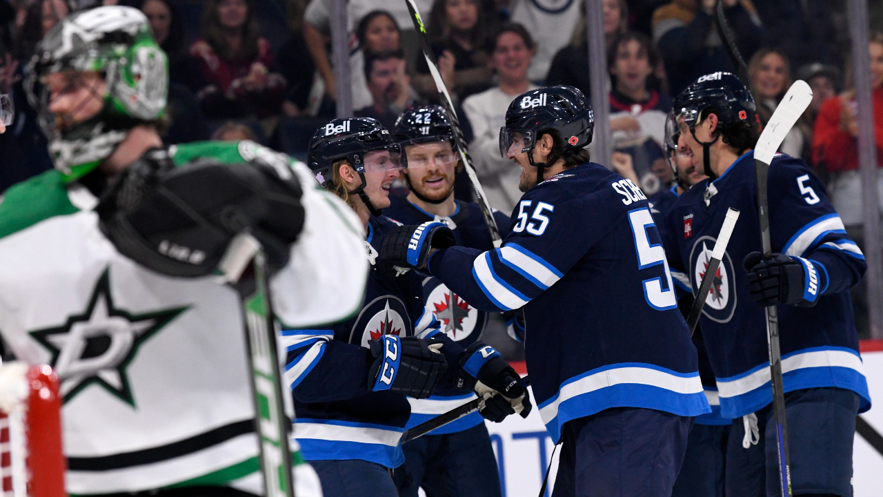 Jets' Appleton makes most of shot on top line in win over Stars ...