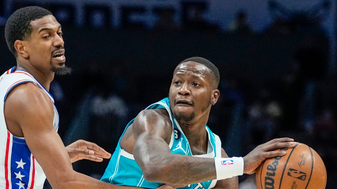 Rozier’s impressive 4th quarter leads Hornets past 76ers