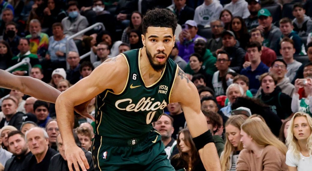 Tatum has 37 points, 13 rebounds, Celtics beat Mavericks