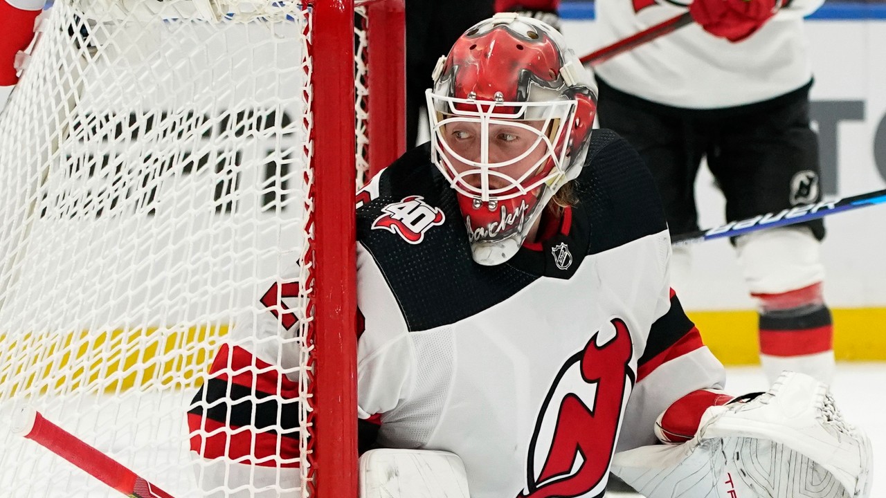 Devils goalie MacKenzie Blackwood out with sprained MCL - Sportsnet.ca