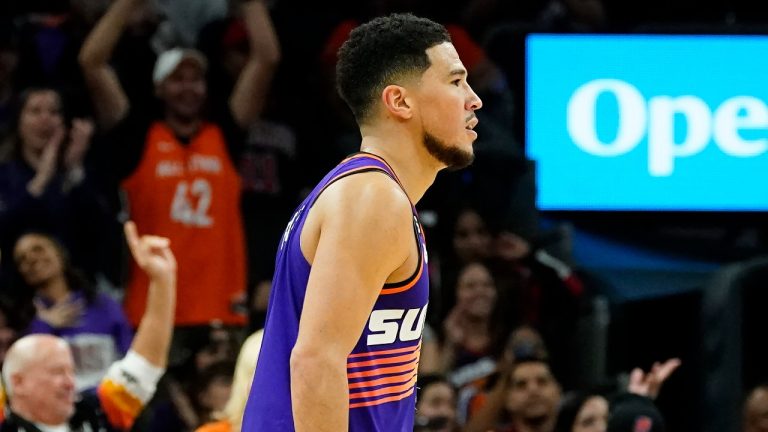 Devin Booker hits for 51, fuels Suns' rout of Bulls - Sportsnet.ca