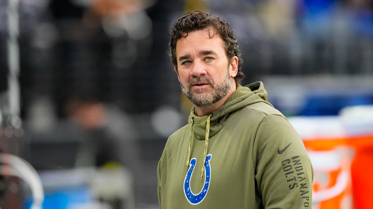 Colts fan starts petition to stop Jeff Saturday's coaching path - Sportsnet.ca