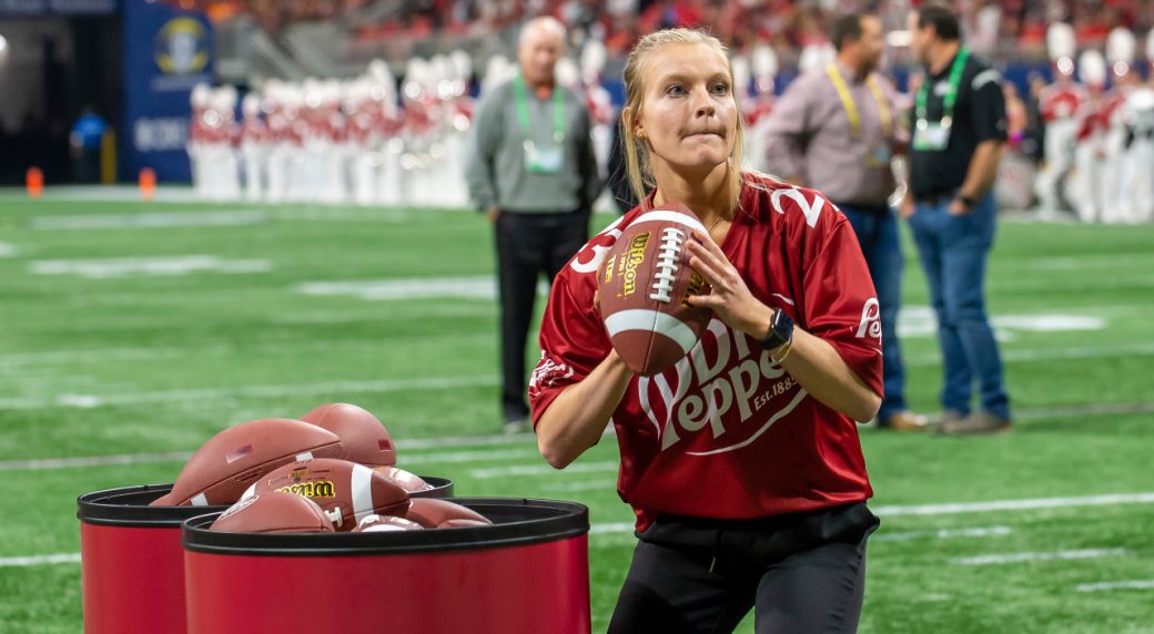 SEC halftime contest booed, both students awarded $100,000