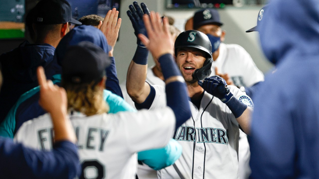Giants sign outfielder Mitch Haniger to three-year pact - Sportsnet.ca