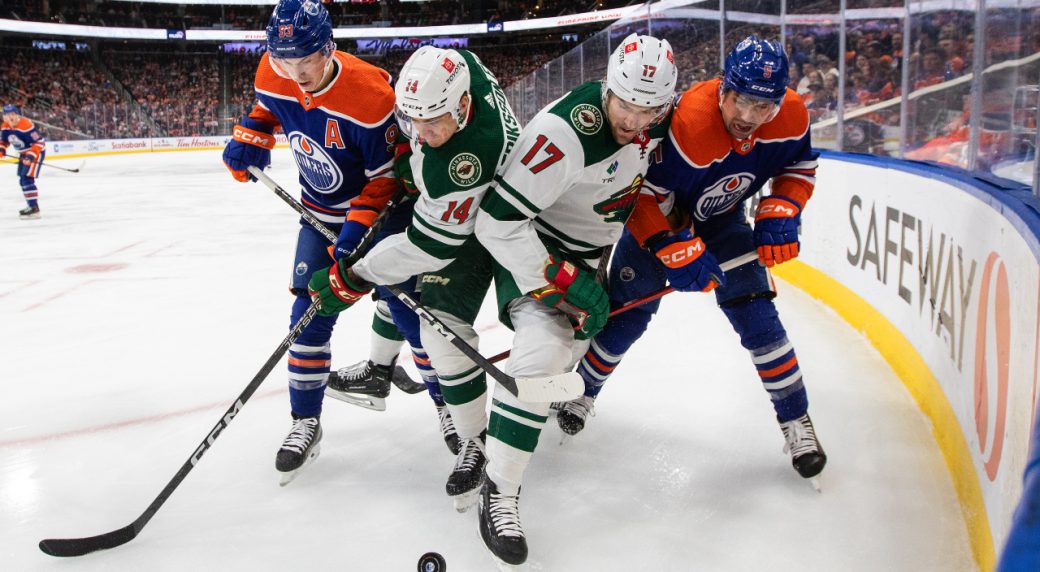 McDavid extends goal-scoring streak, Oilers take care of Wild