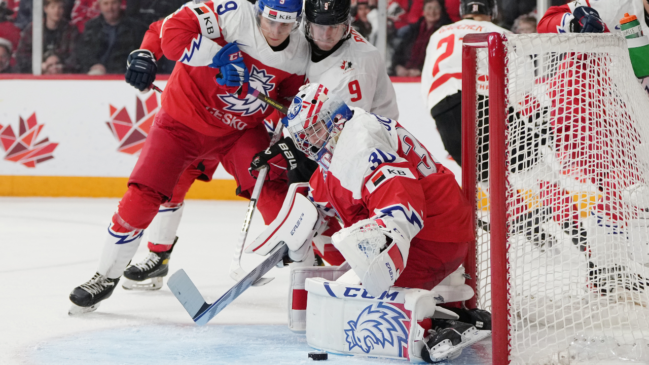 WJC Three Stars Day 1: Czechia's Suchanek stymies high-powered ...