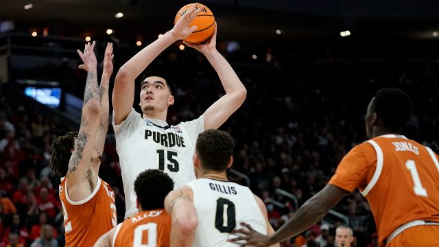 Canada’s Edey leads Purdue to No. 1 NCAA Basketball ranking
