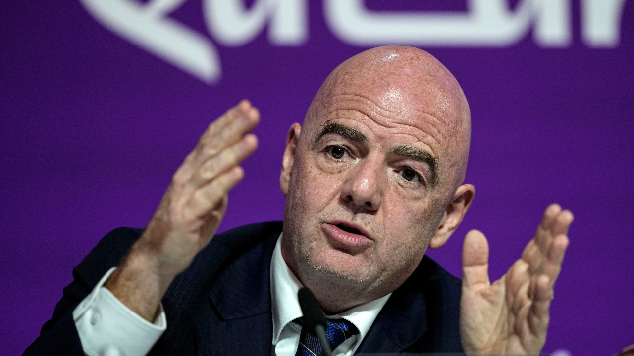 FIFA gives president Infantino raise, deal worth $4.6M - Sportsnet.ca