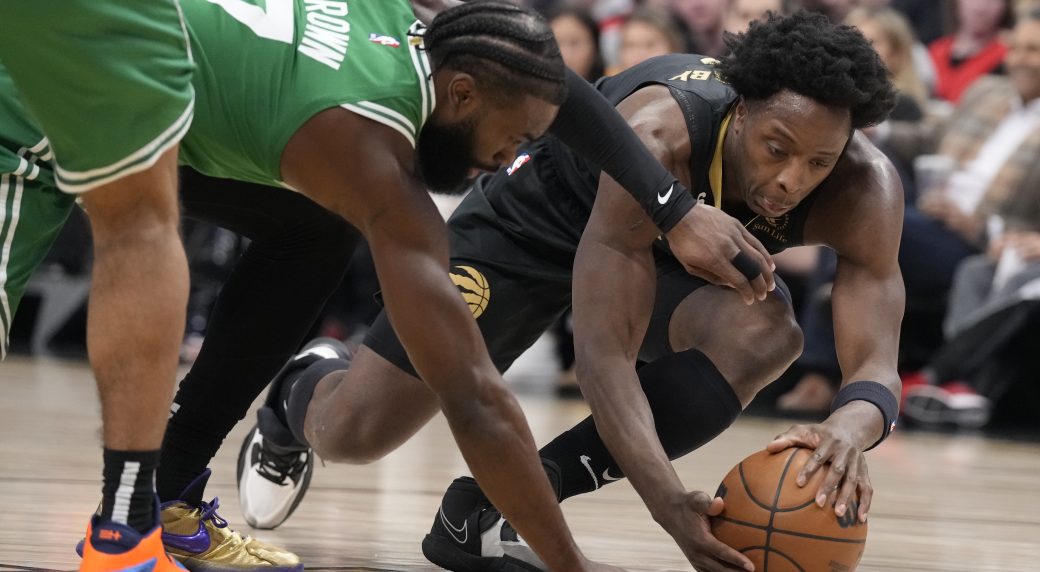Raptors' Anunoby suffers ankle injury vs. Celtics, will not return