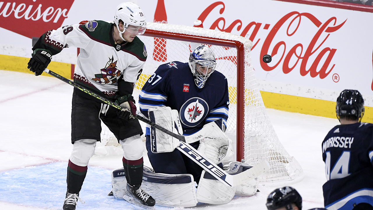 Jets win third straight, extend Coyotes' losing streak to nine ...
