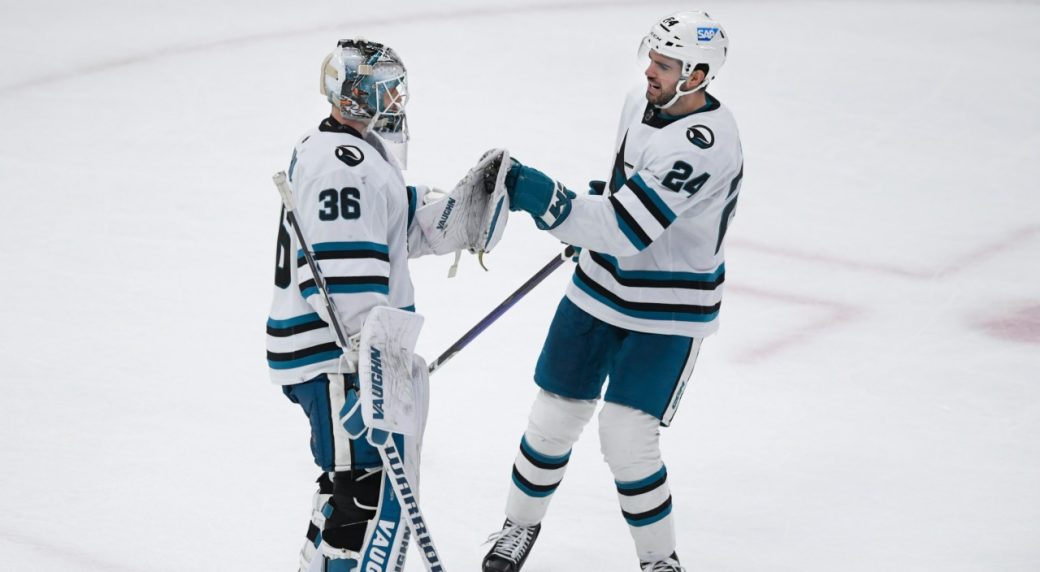 Karlsson extends point streak, sets franchise record as Sharks beat ...