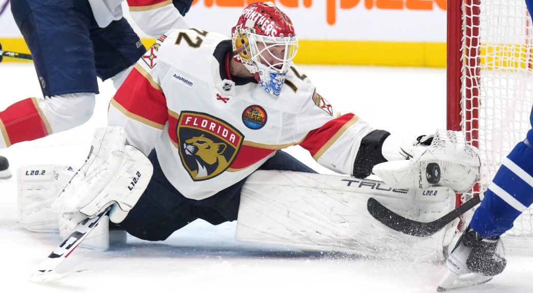 Panthers goalie Sergei Bobrovsky leaves game with apparent lower-body ...