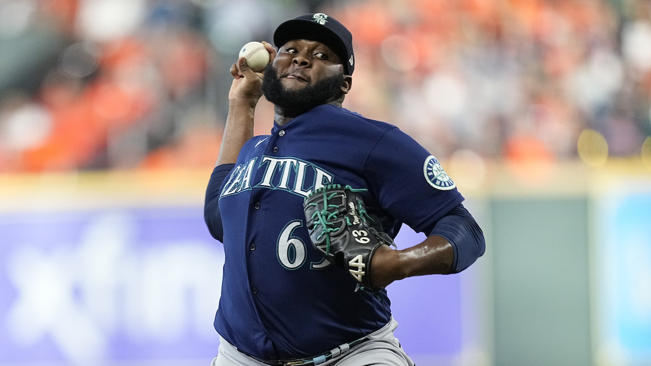 Diego Castillo, Mariners argue case in salary arbitration - Sportsnet.ca