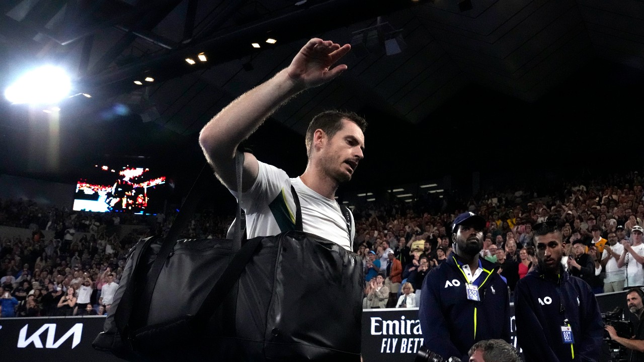 Andy Murray's exhausting Australian Open ends with loss to Bautista Agut - Sportsnet.ca