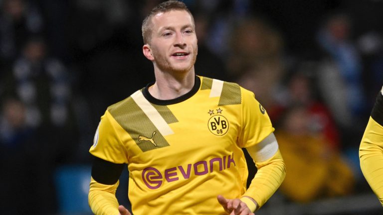 Bundesliga Roundup: Reus fires Dortmund into German Cup QFs with win in ...