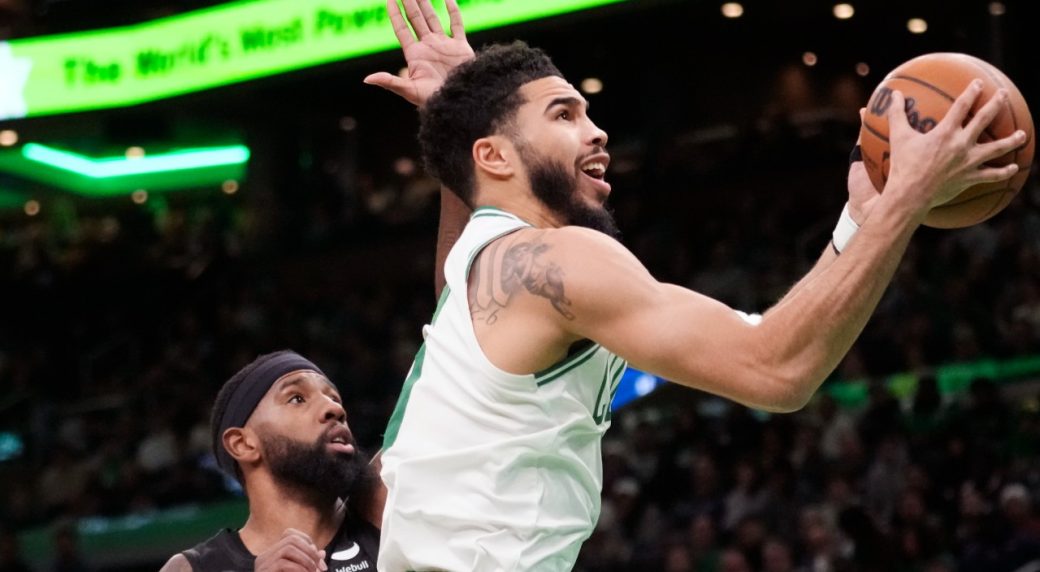 Tatum scores 31 points, Celtics sizzle in rout of Nets