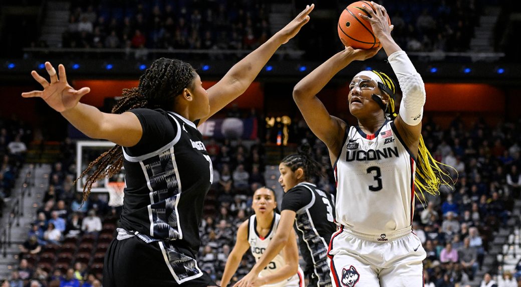 Canada's Aaliyah Edwards looks to build on breakout season by winning ...