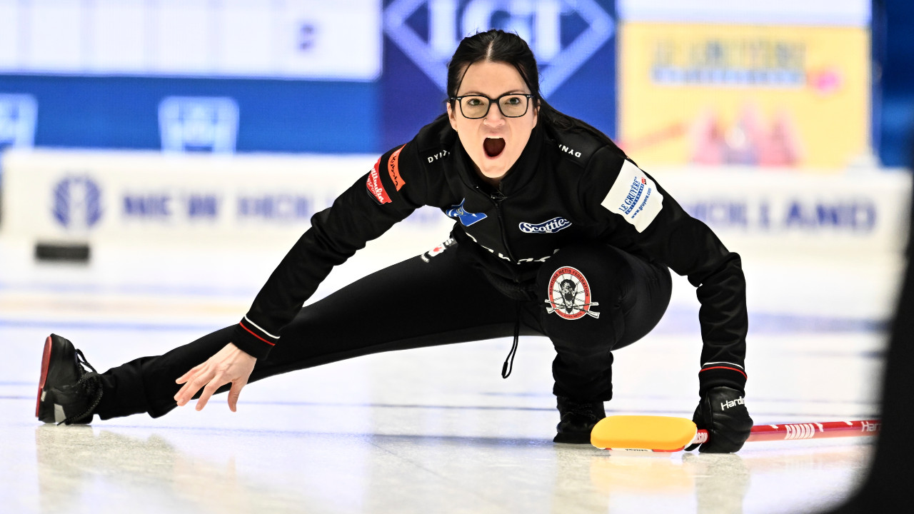 Canada to face Sweden for bronze at world women's curling championship ...