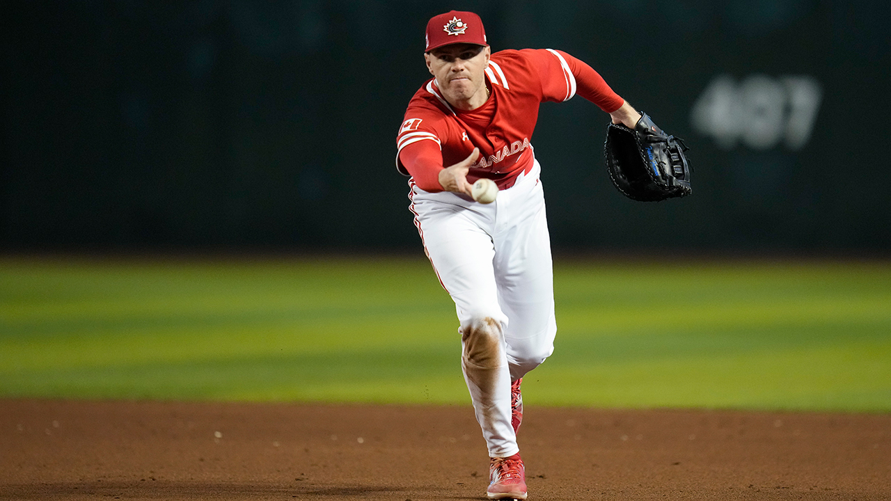 Freeman on having to withdraw from Canada at WBC: 'I feel like I let ...