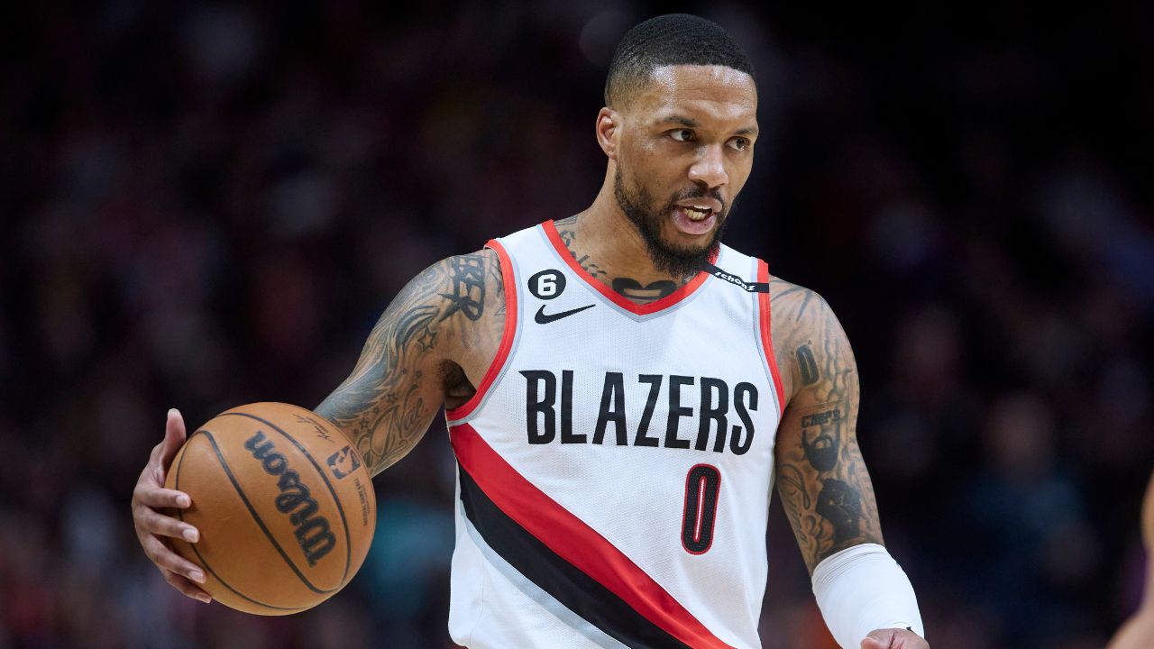 Injured Damian Lillard grateful to be 'back home' with Trail Blazers ...