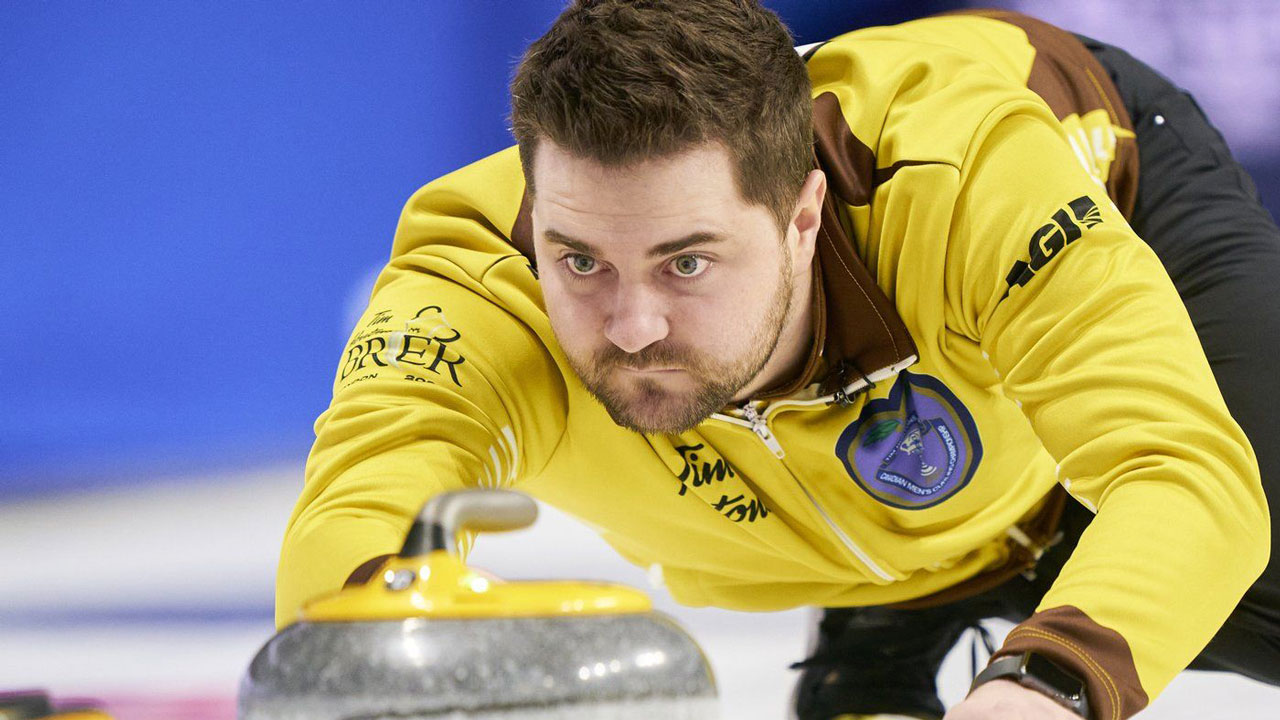 Manitoba's Dunstone tops Alberta's Koe to remain unbeaten at Brier ...