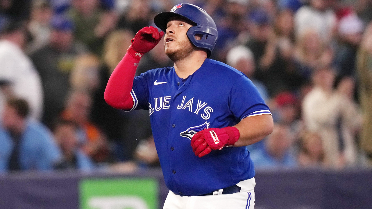 Blue Jays edge Mariners in wild-card rematch, extend win streak to five - Sportsnet.ca