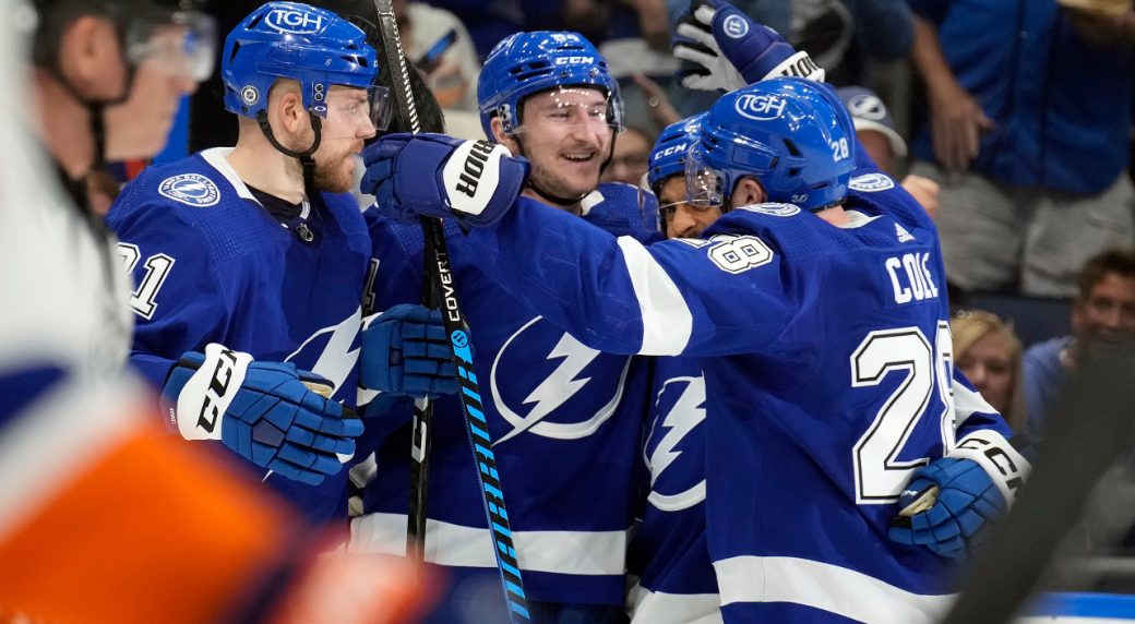 Around the NHL: Jeannot might play for Bolts; Bruins mum about Bergeron