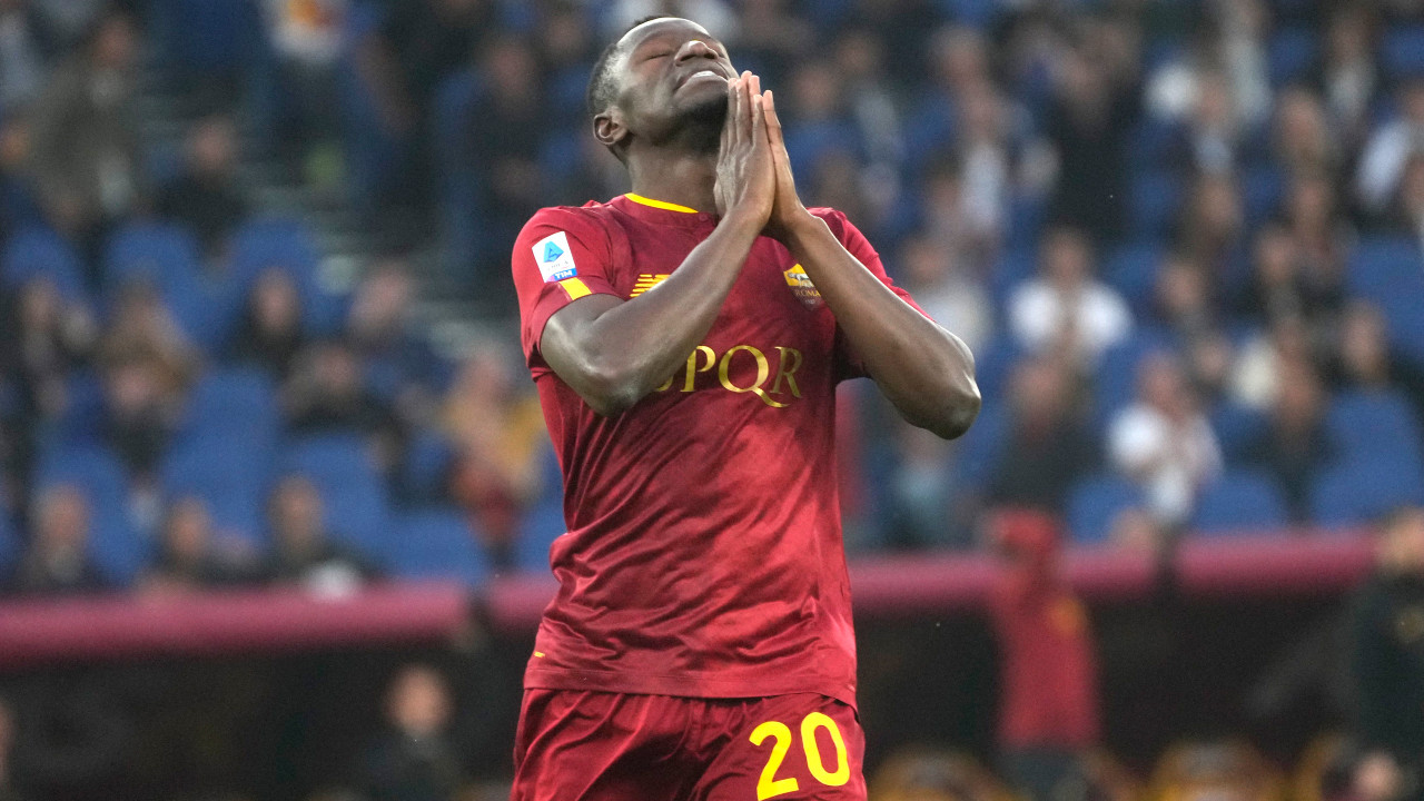 Serie A Roundup: Roma and Milan draw after goals in stoppage time ...