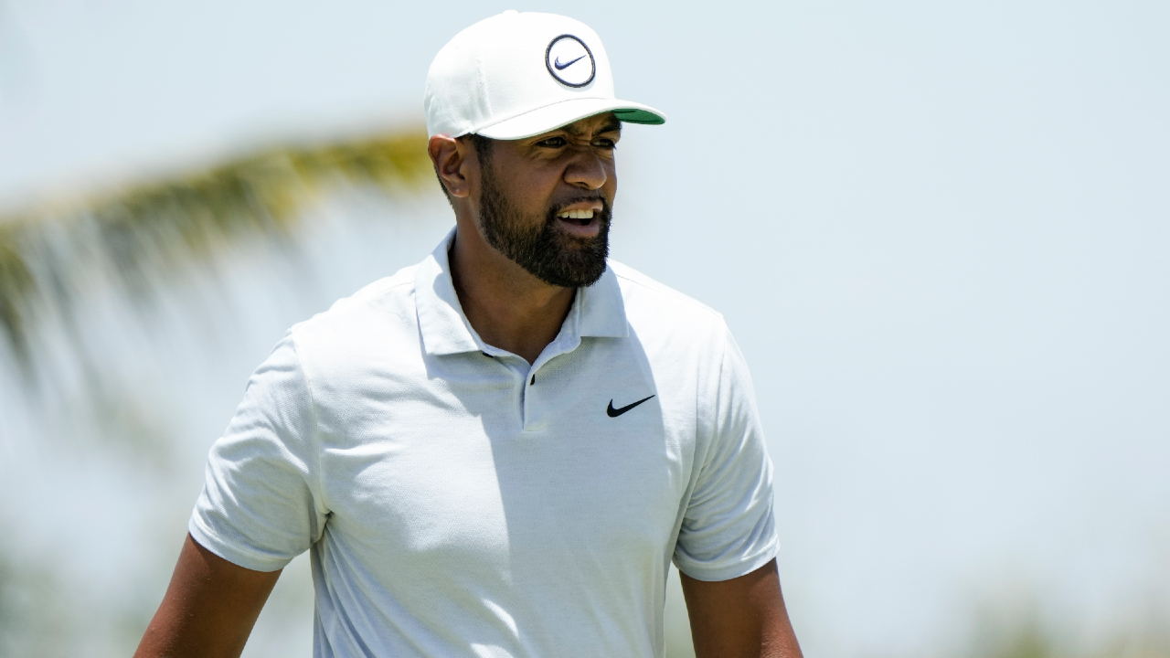 Finau looks to help Los Angeles Golf Club lock up TGL playoff spot ...