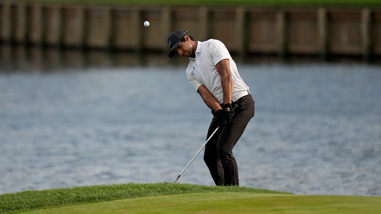 Aaron Rai scores albatross to join Fleetwood at Abu Dhabi lead - BVM Sports