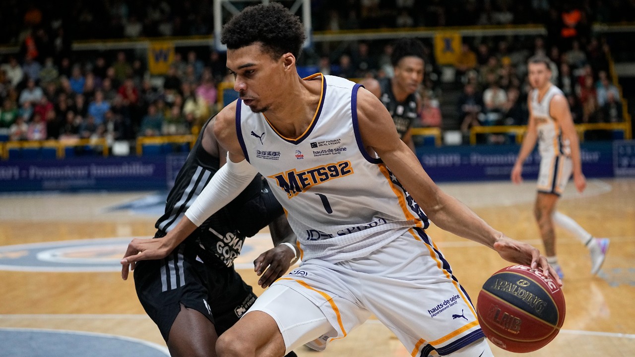 How does the NBA lottery work, and who has the best chance to draft ...