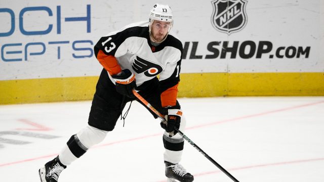 Blues acquire veteran centre Kevin Hayes in trade with Flyers ...