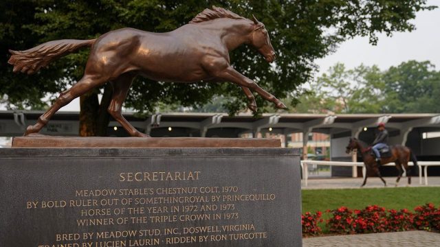 Secretariat's record-setting win to claim the Triple Crown still stands ...