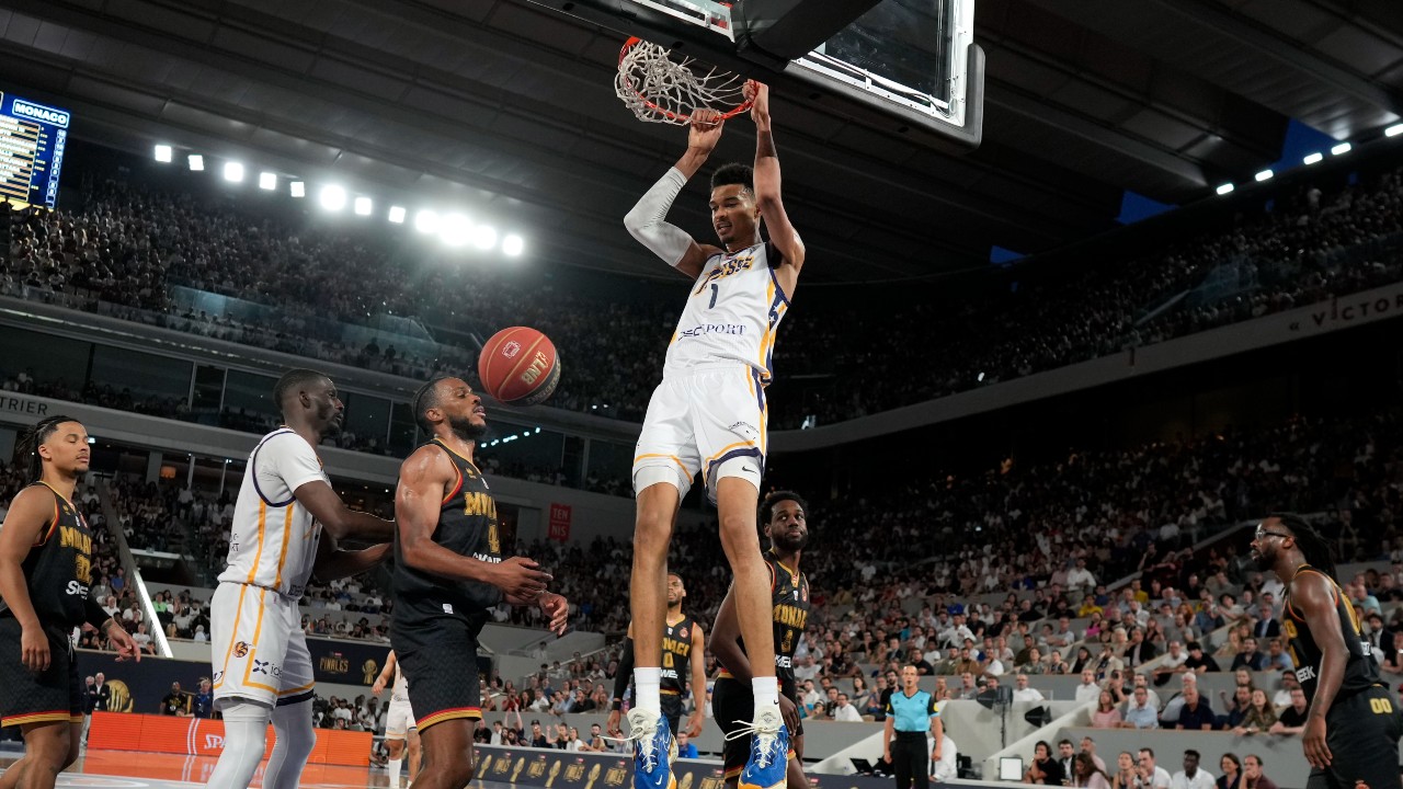 Wembanyama's long frame, versatile game has him topping list of 'bigs ...