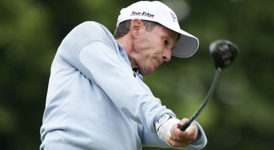 Mike Weir impresses with solid showing at Canadian Open