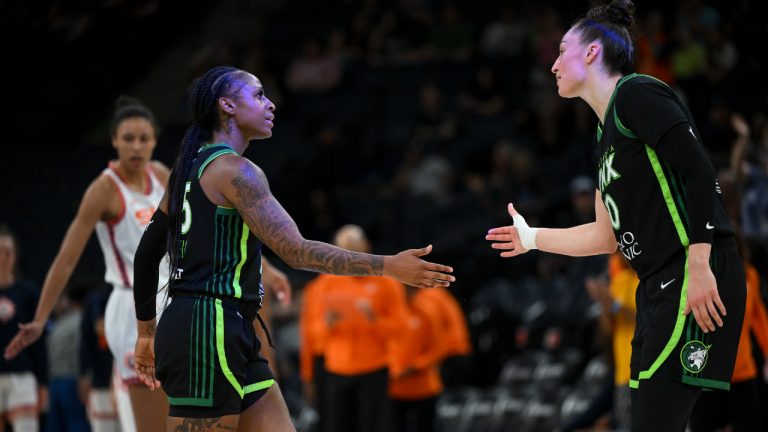 Mitchell's late basket lifts Lynx to first win of season, beat Mystics ...