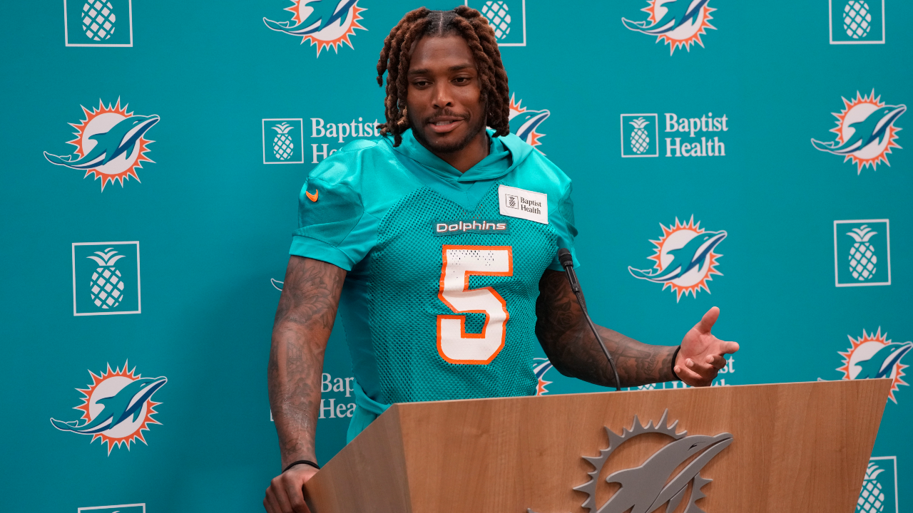 Mike McDaniel confident in Dolphins' CB depth amid Jalen Ramsey injury ...