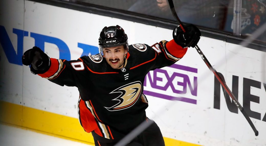 Ducks sign F Benoit-Olivier Groulx to one-year contract extension