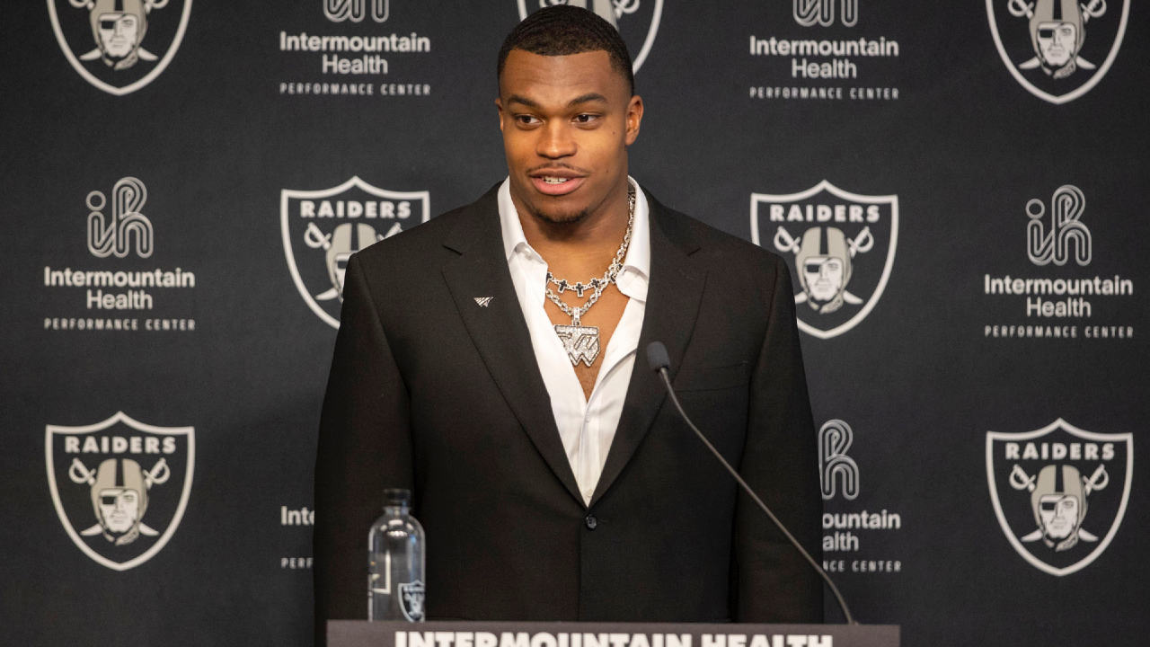 Raiders rookie defensive linemen Wilson, Young placed on injured lists ...