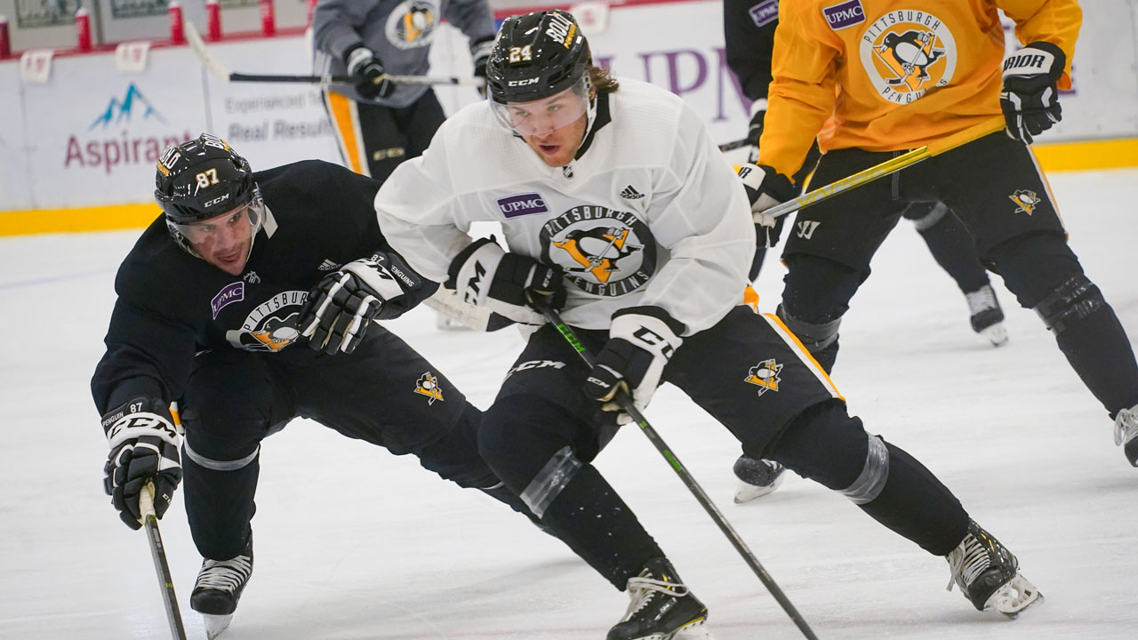 Penguins sign defenceman Ty Smith to one-year contract - Sportsnet.ca