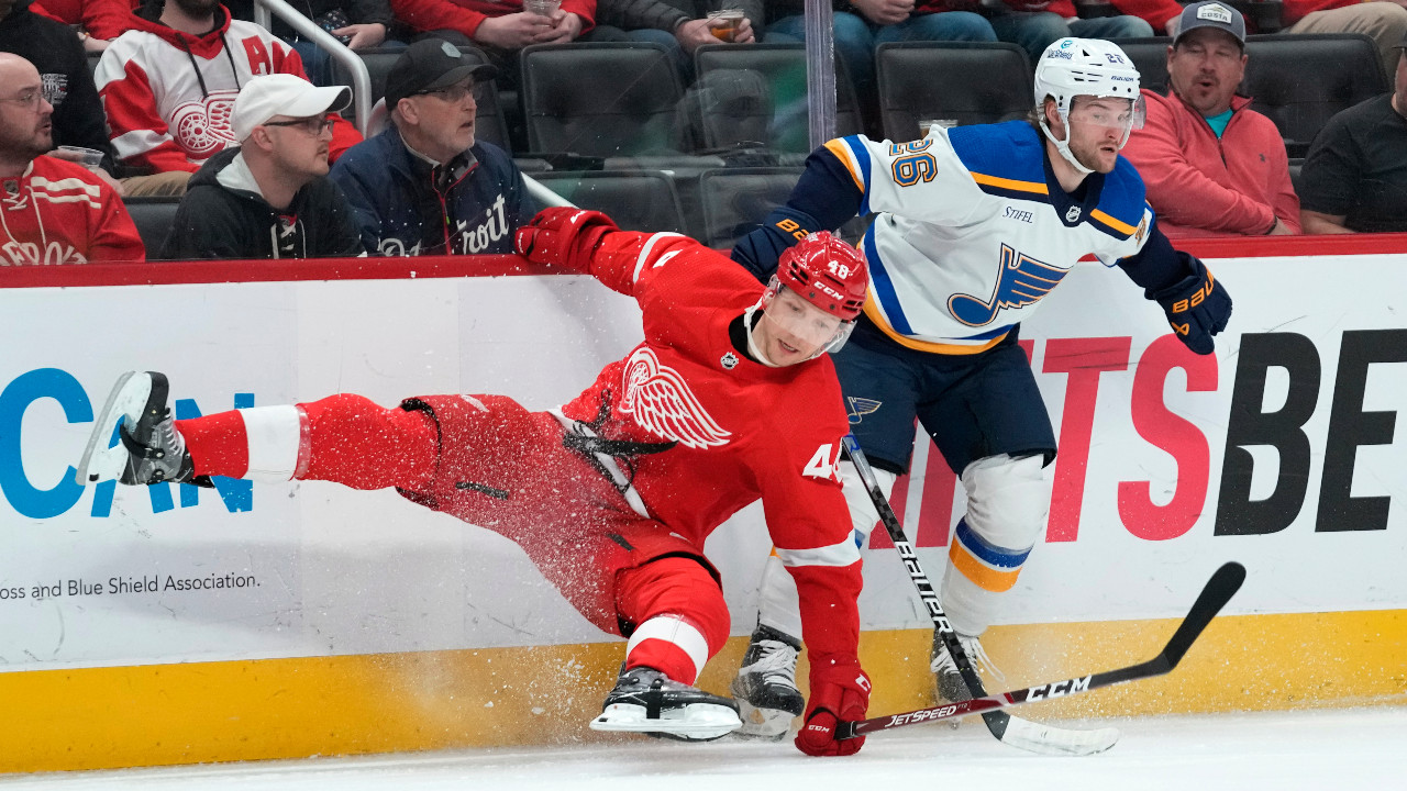 Free-agent forward Alex Chiasson signs PTO with Boston Bruins ...