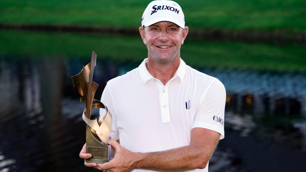Glover makes it two in a row by winning FedEx Cup opener in a playoff ...