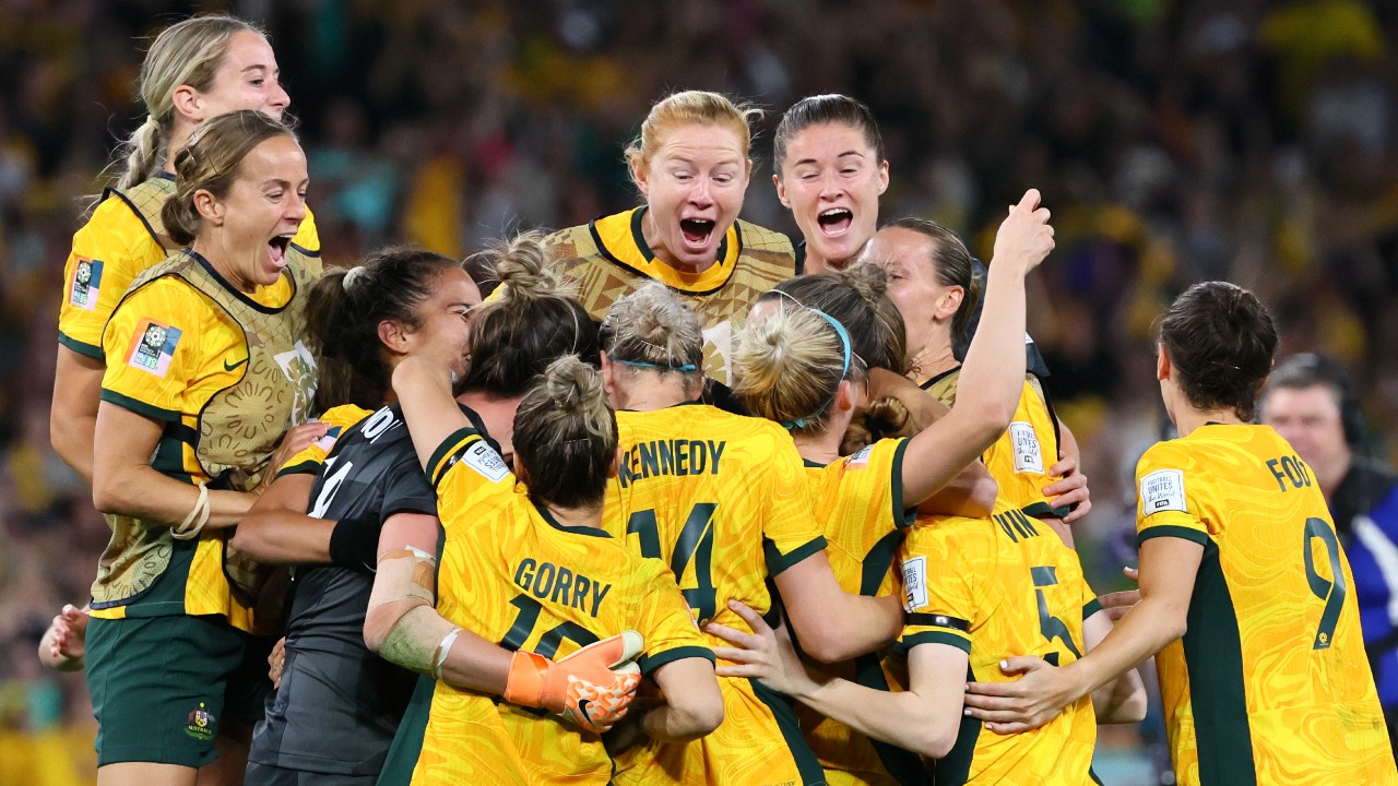 Women's World Cup Takeaways: Arnold saves Australia, Colombia's ...