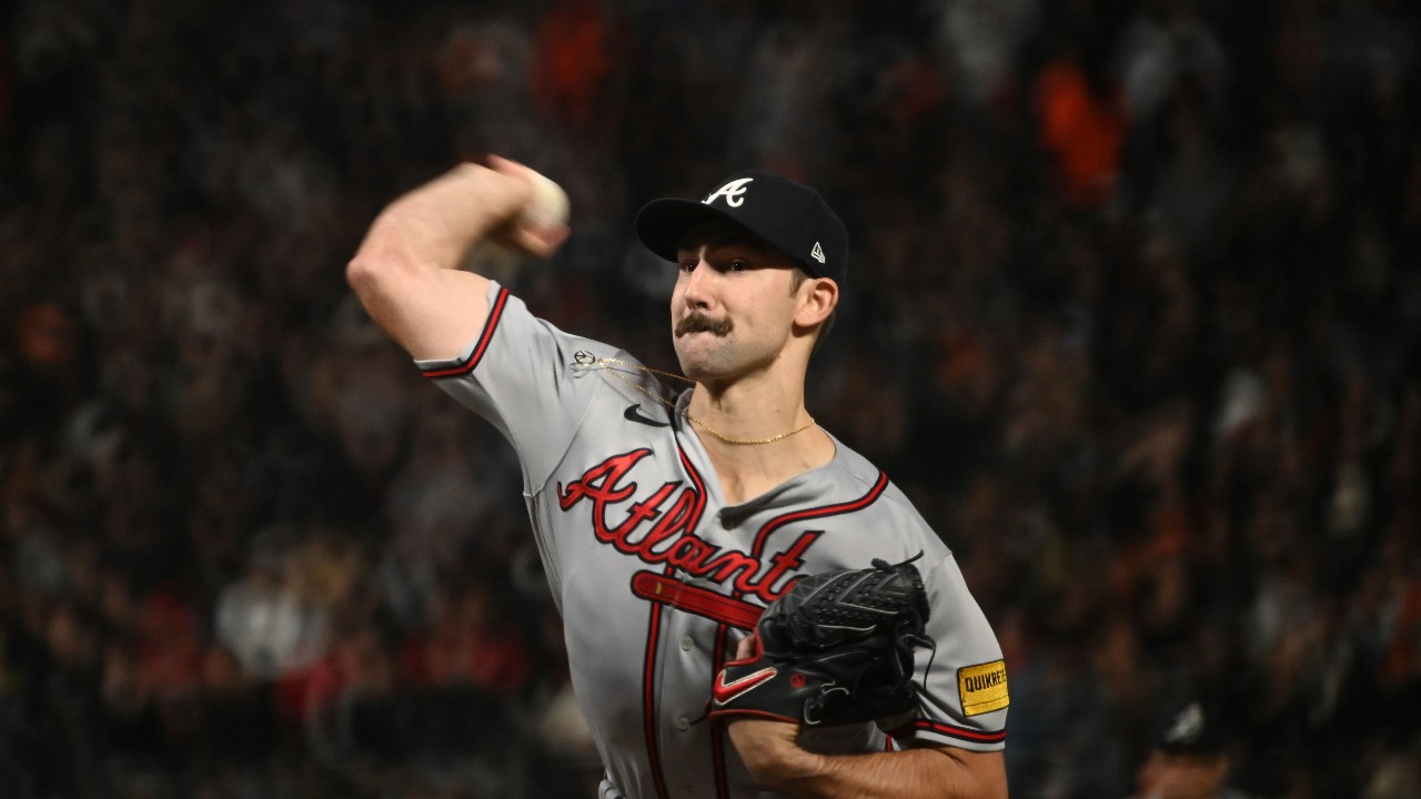 Strider becomes first 15-game winner, leads Braves over Giants ...
