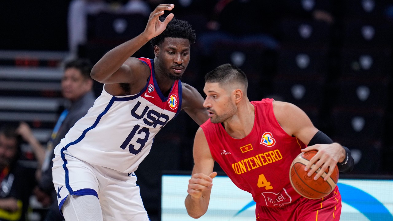 USA overcomes tough test and rallies to beat Montenegro at FIBA World ...