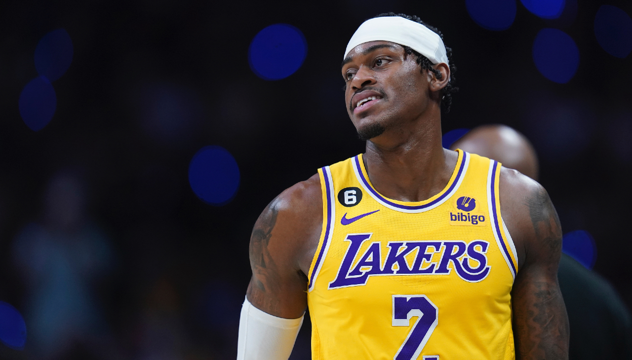 Report: Lakers' Vanderbilt expected to miss several weeks with foot ...