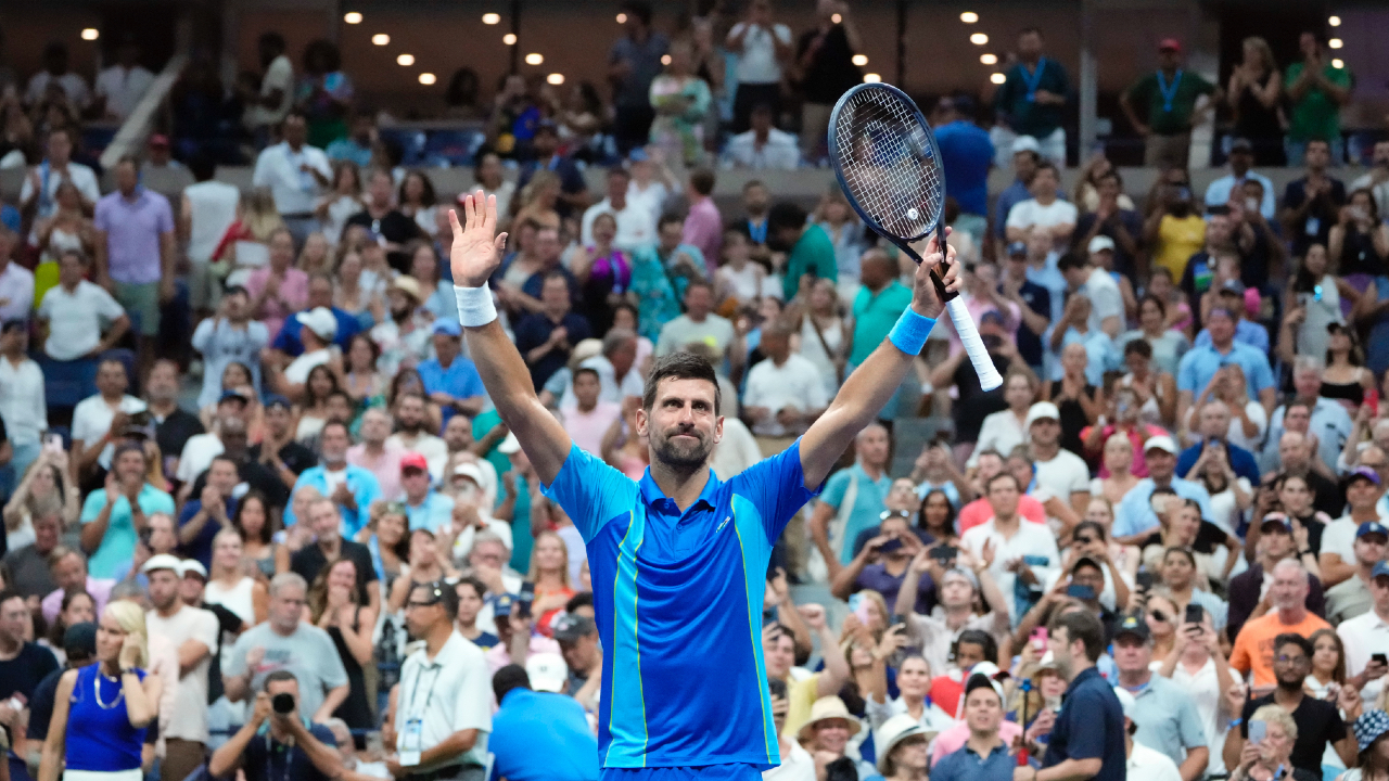 Novak Djokovic wins in straight sets to reach U.S. Open quarterfinals ...