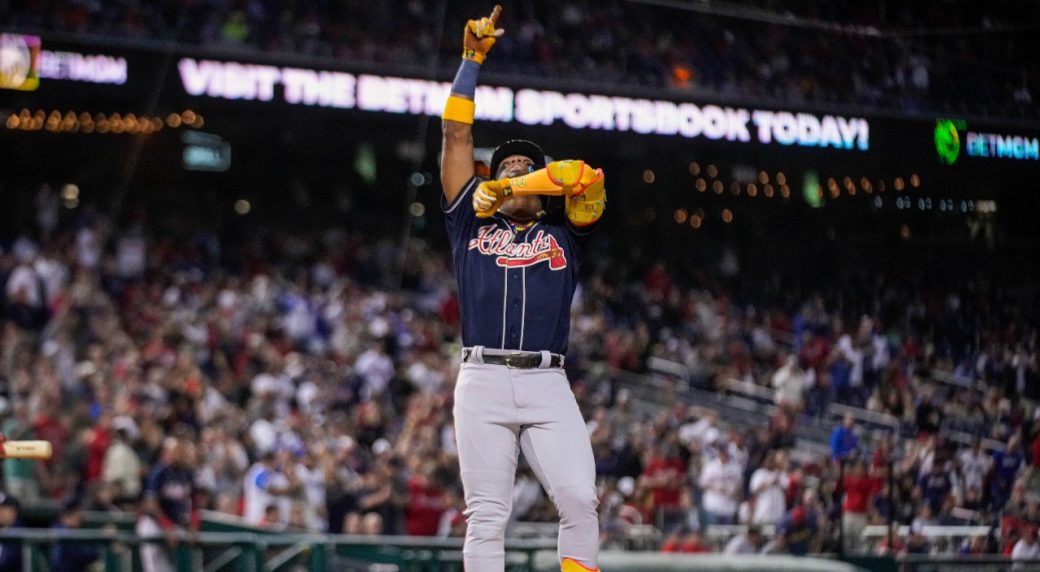 Braves' Acuna Jr. hits 40th home run to become first member of 40-60 club